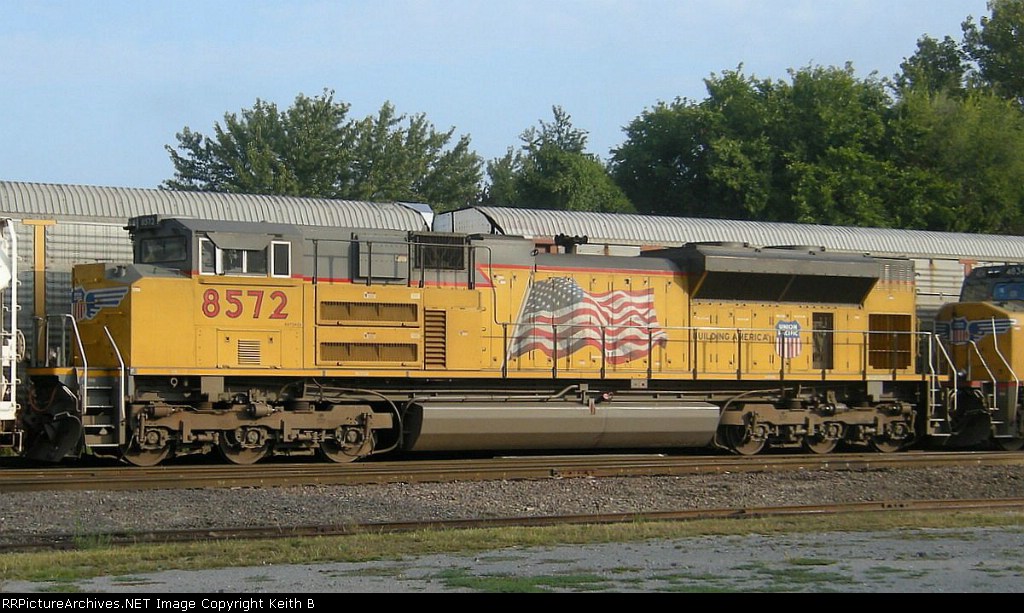 UP 8572
